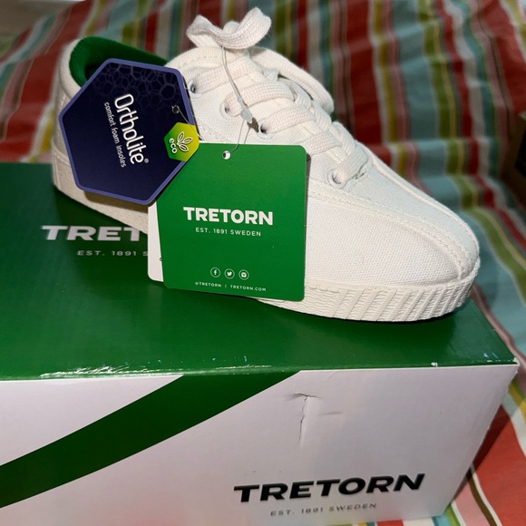 Tretorn | Shoes | Youth Tretorn Sneaker Tennis Shoe Nwt In Original Box ...
